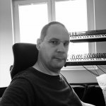 Letra de Manufracture Music - Tearfall | Musixmatch