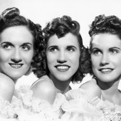 The Andrews Sisters lyrics | Musixmatch